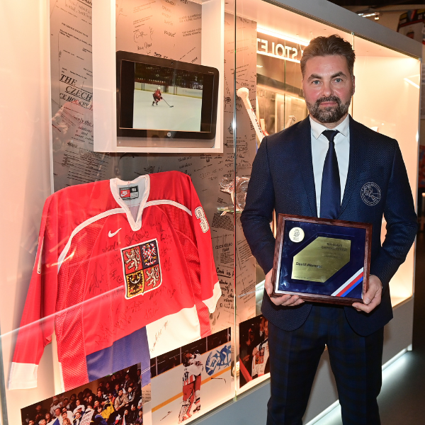 Interview with David Moravec | Leo Express™